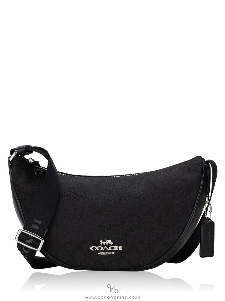 Coach CT822 Signature Jacquard Pace Shoulder Bag Black